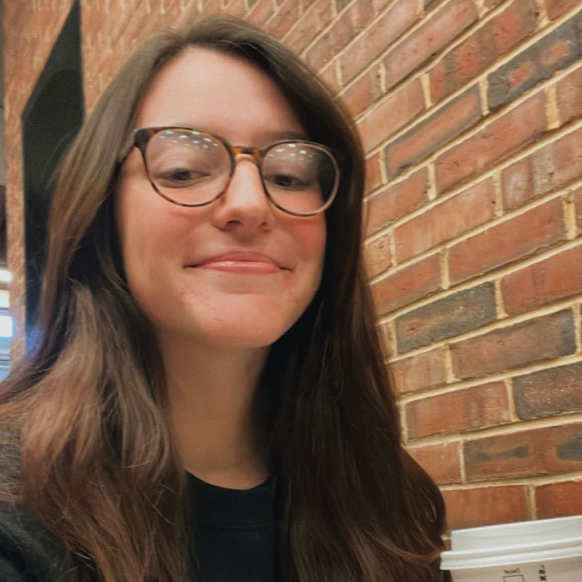 Ava Dobski ’25 – Engaged Learning